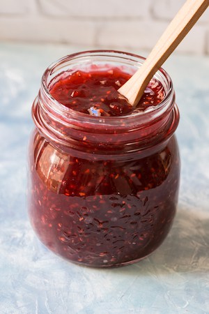 40 Christmas Gifts for Her That Are Fun and Romantic - DollarSprout