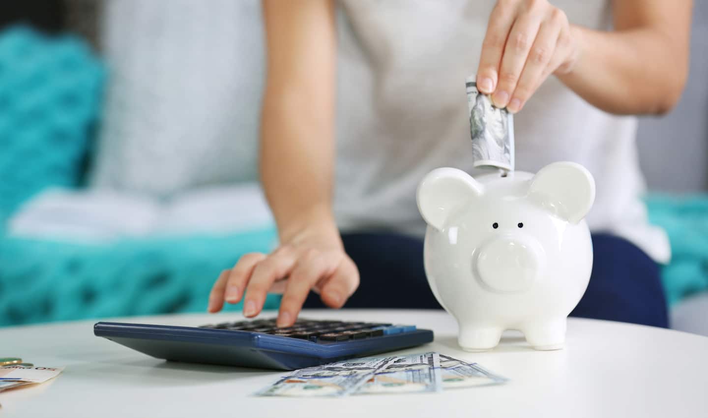 7 Finance Experts Share Their Best Hacks for Saving Money